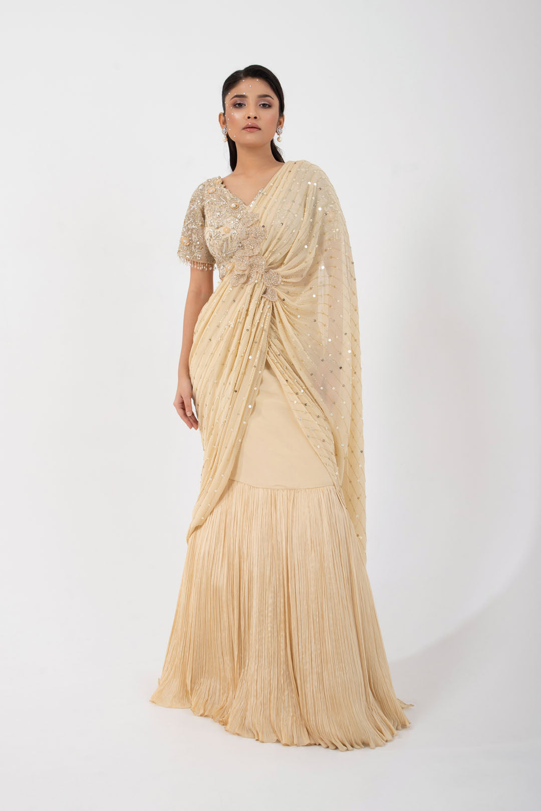 Gold Goddess Drape Saree Set – Smriti Apparels