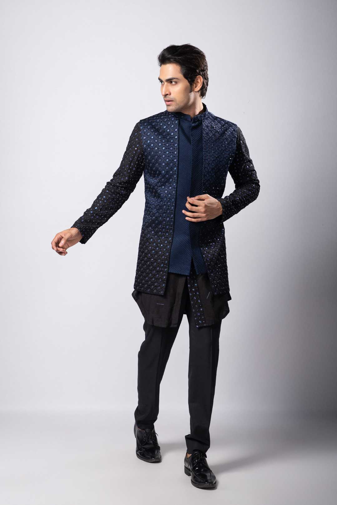 Neo Nehru – Smriti Apparels